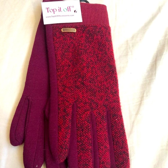 TOP IT OFF | Accessories | Nwt Top It Off Classic Gloves Elegant And ...